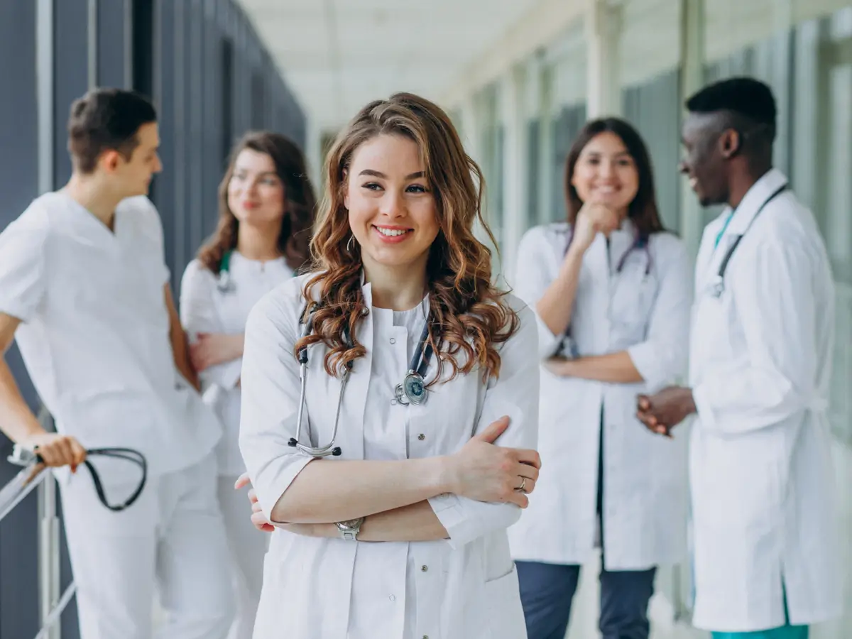 Estudiar medicina online o a distancia: ¿Es posible?